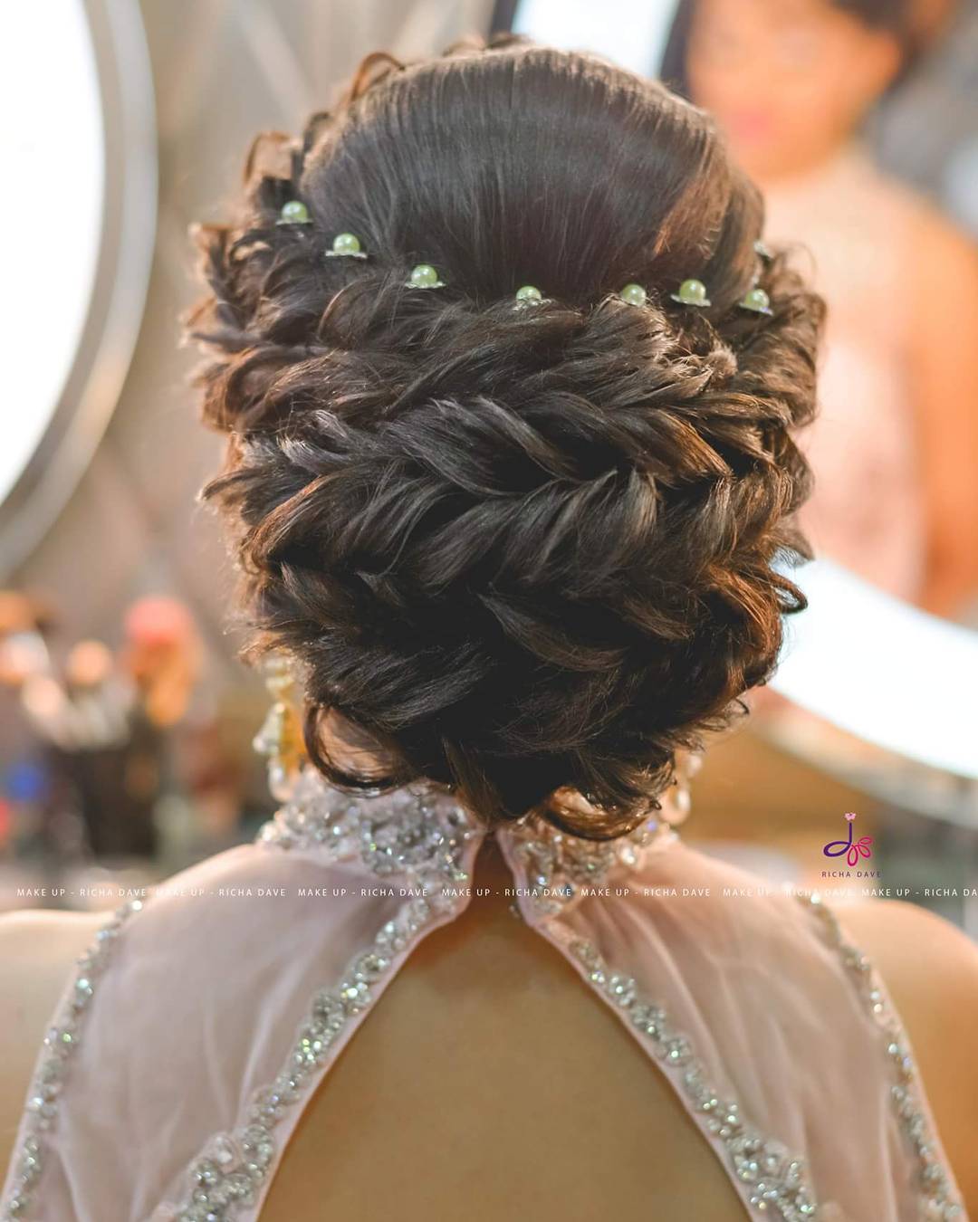 Bridal Hairstyles for the Modern Indian Bride