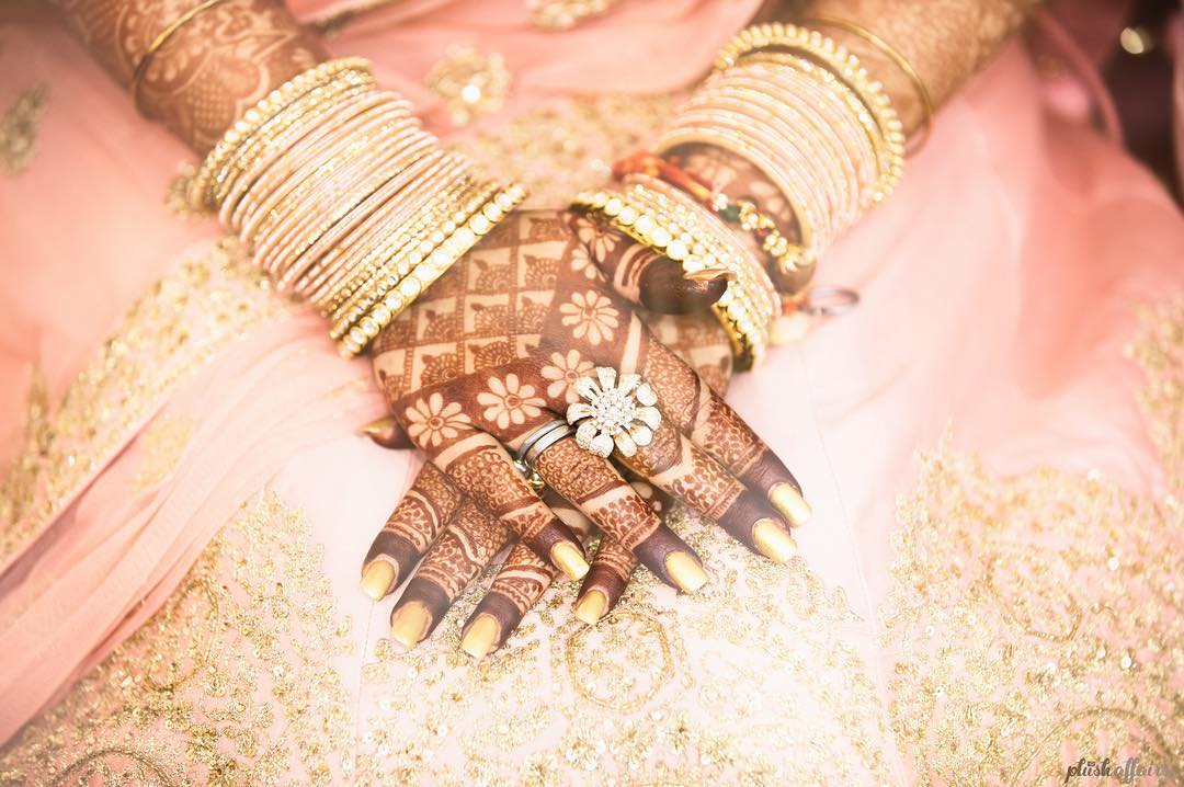 Fool-Proof Brilliant Tips for Making Your Mehndi Color Darker - Wish N Wed