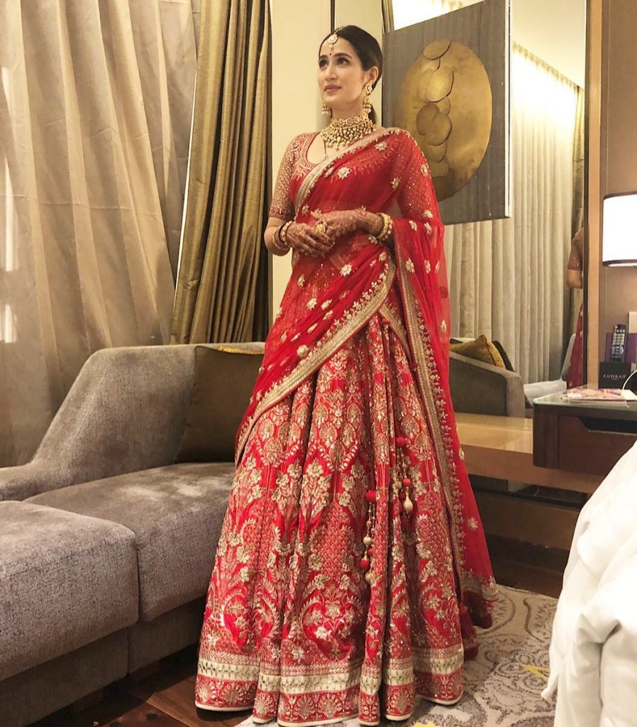 Beautiful Bollywood Bride's who dazzled in Traditional Red