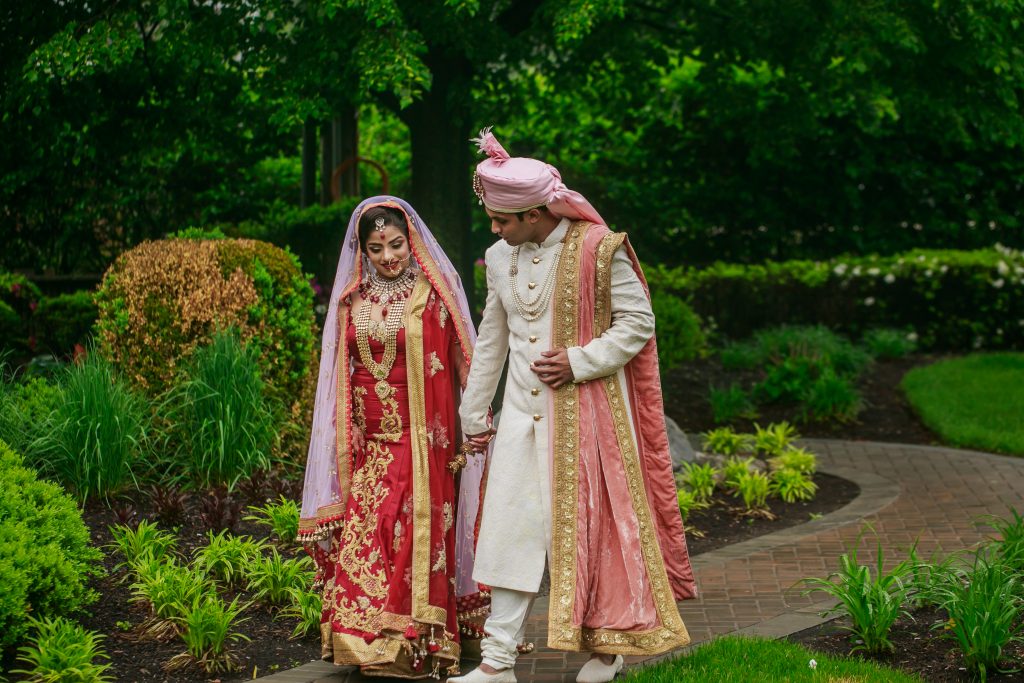 When Sindhi Chokri Meets Gujarati Dikro - Wish N Wed