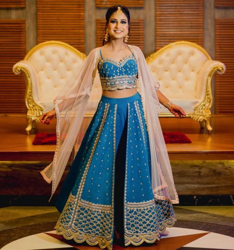 20+ Mehendi Blouse Designs That Are Ruling The Instagram - Wish N Wed