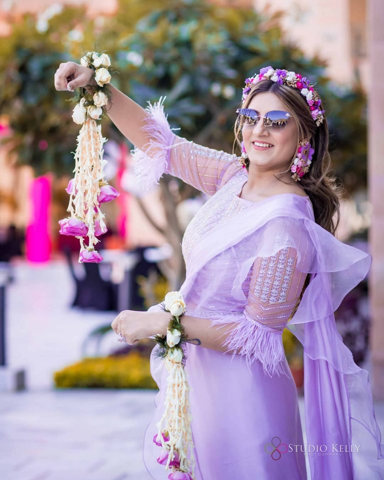 20+ Mehendi Blouse Designs That Are Ruling The Instagram - Wish N Wed