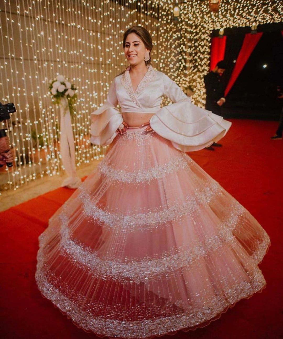 20+ Mehendi Blouse Designs That Are Ruling The Instagram - Wish N Wed