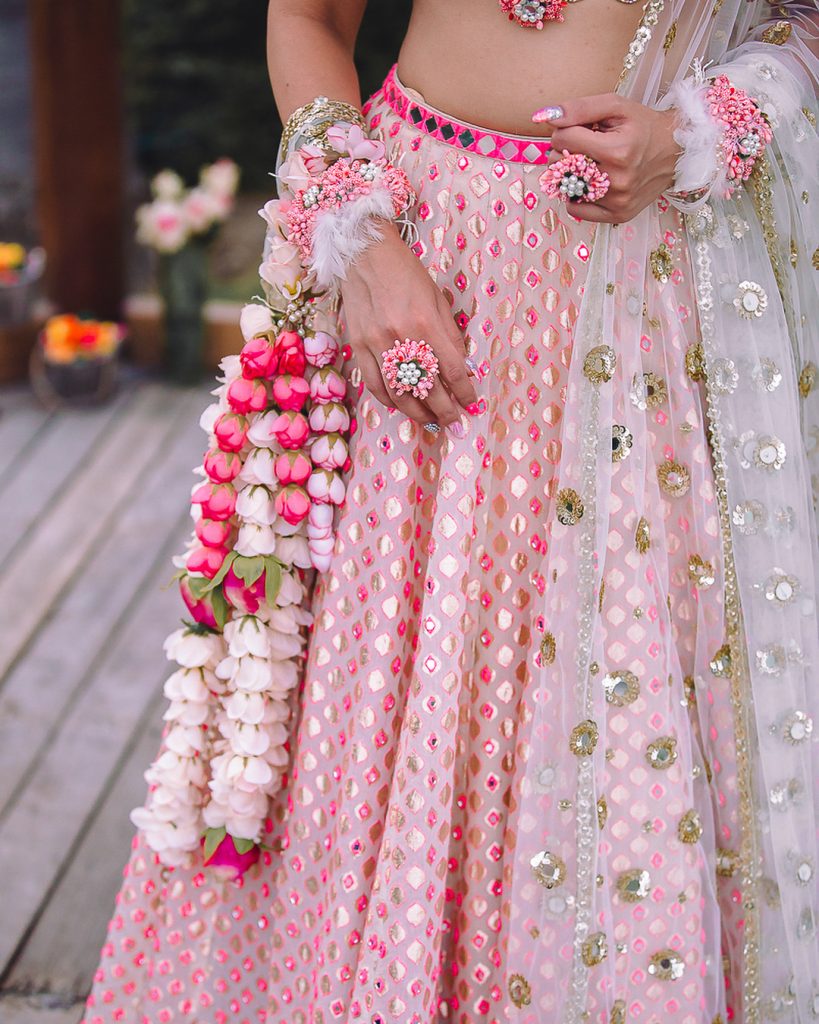19+ Beautiful Floral Kaleere Designs Spotted On Real Brides - Wish N Wed