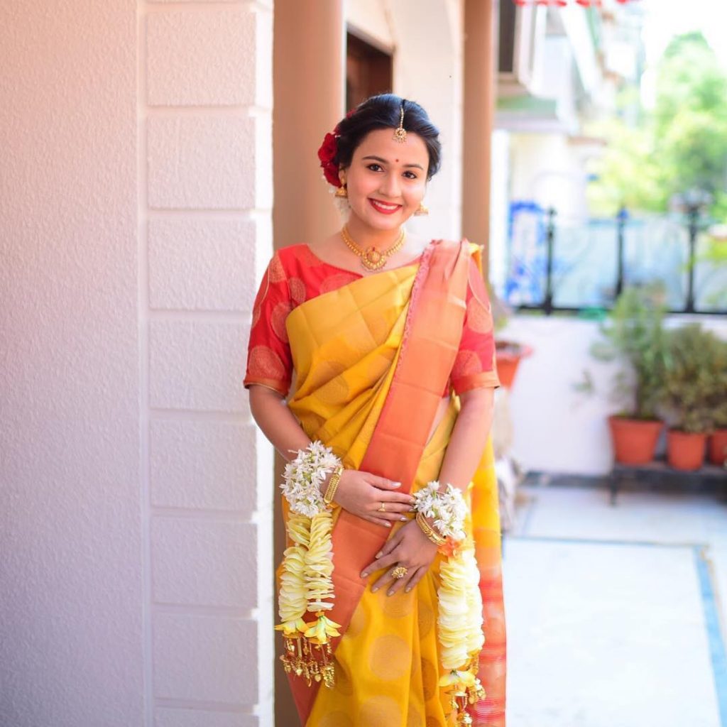 19+ Beautiful Floral Kaleere Designs Spotted On Real Brides - Wish N Wed