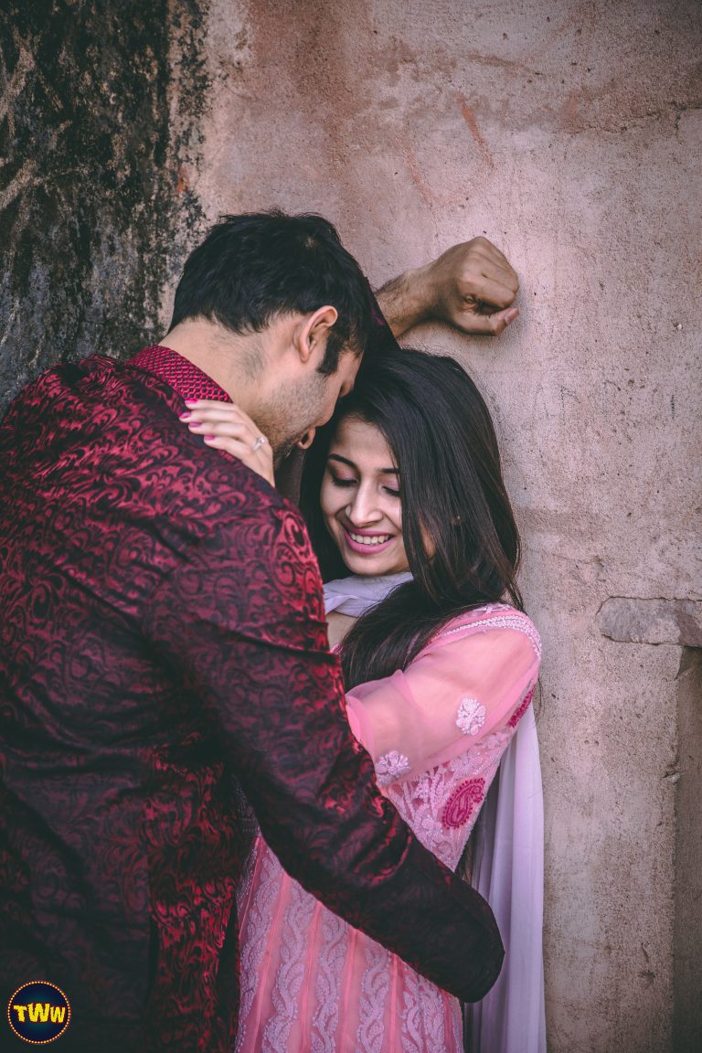 A Real Wedding Story Totally In 90's Bollywood Style - Wish N Wed