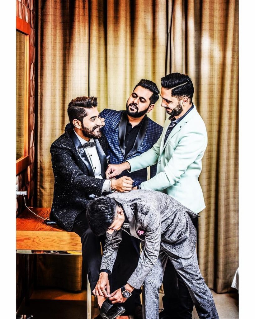 20 Best Wedding Photography Pose Ideas - Wish N Wed