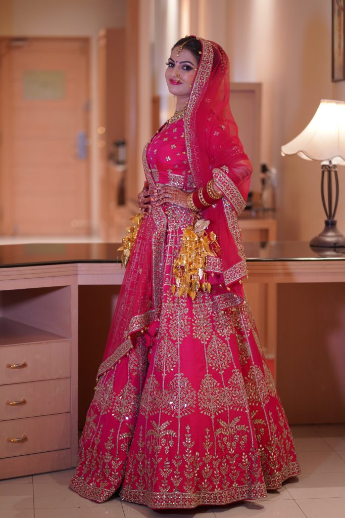 A Gorgeous Bride In Hot Pink Lehenga Ties Knot In Hills! - Wish N Wed
