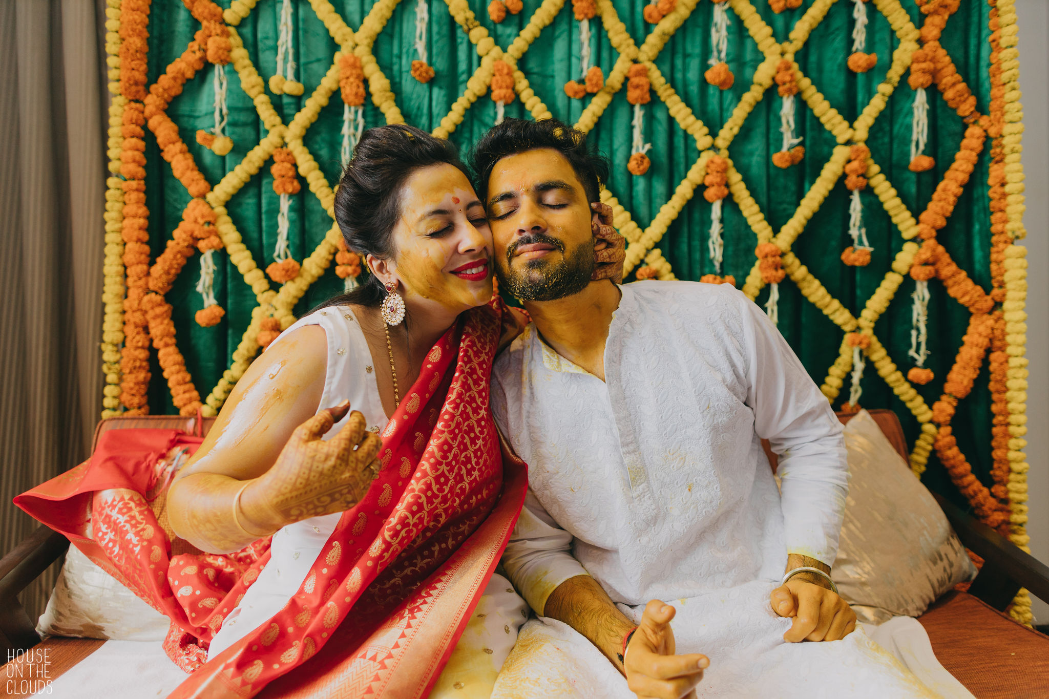 A Multi Cultural Wedding in Jammu With Bride In Stunning Designer ...