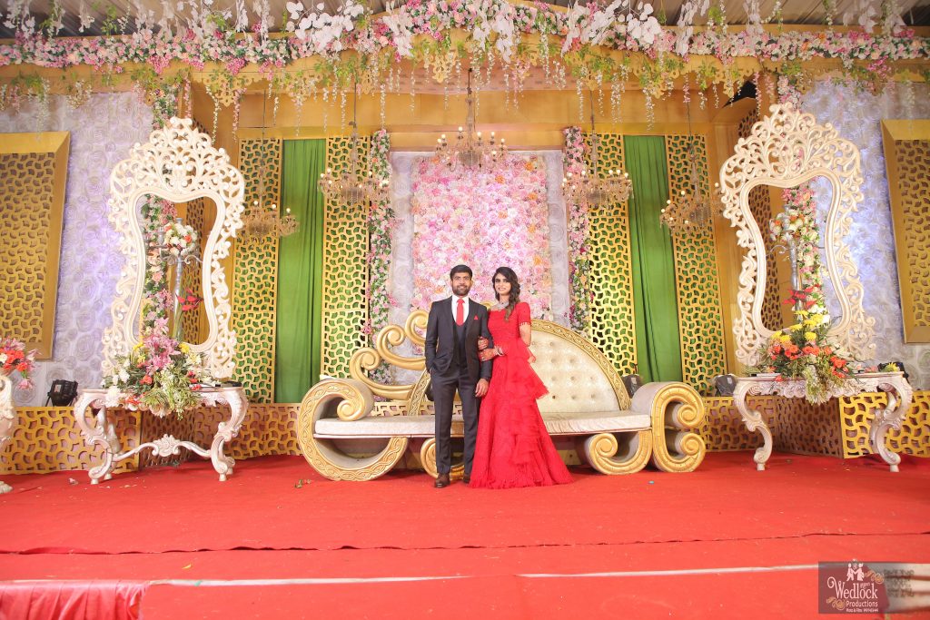 This Couple Had A Romantic Pre-Wedding Shoot At The Taj Mahal & Unique ...